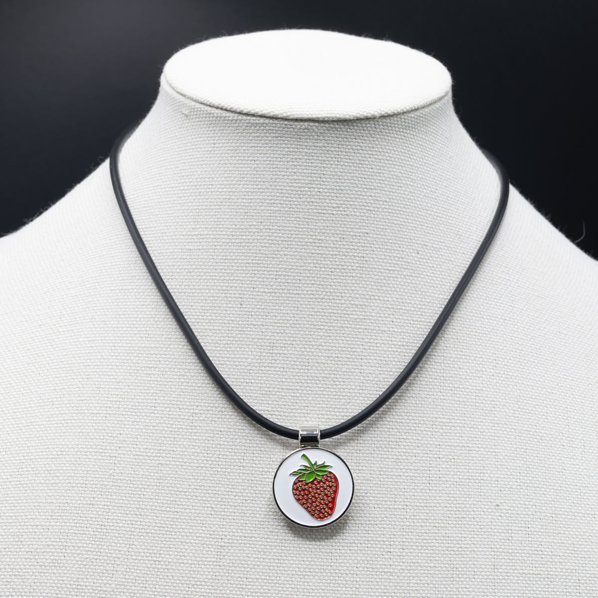 Strawberry Ball Marker – FunMarkers